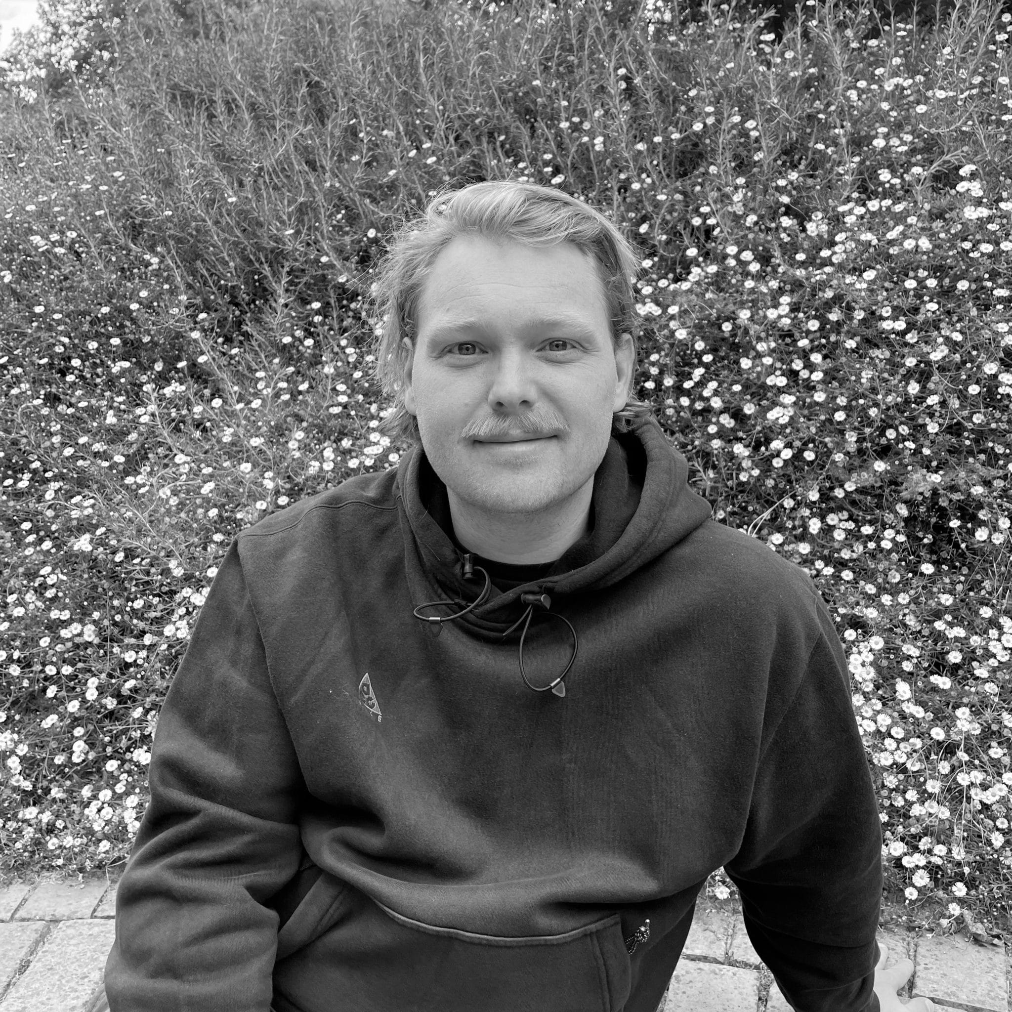 THE SLG TEAM - South London Gallery